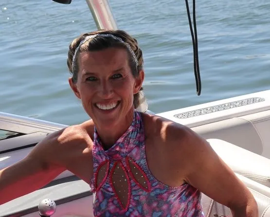 Canyon Lake swivel skier Stacy Norred breaks world record - Canyon Lake ...