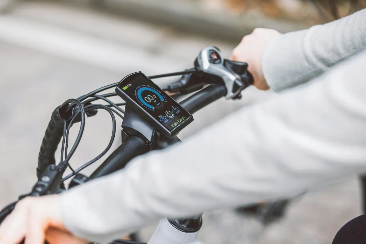 Canyon Lake City Council introduces regulations for e-bikes, electric ...